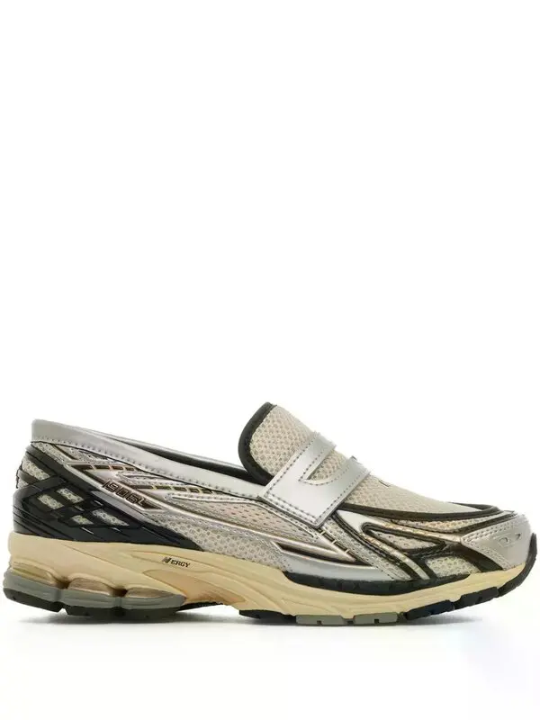 NEW BALANCE 1906 Loafers