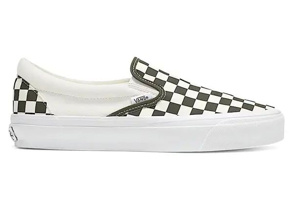 VANS Classic Slip-on Sneakers - Grape Leaf Green
