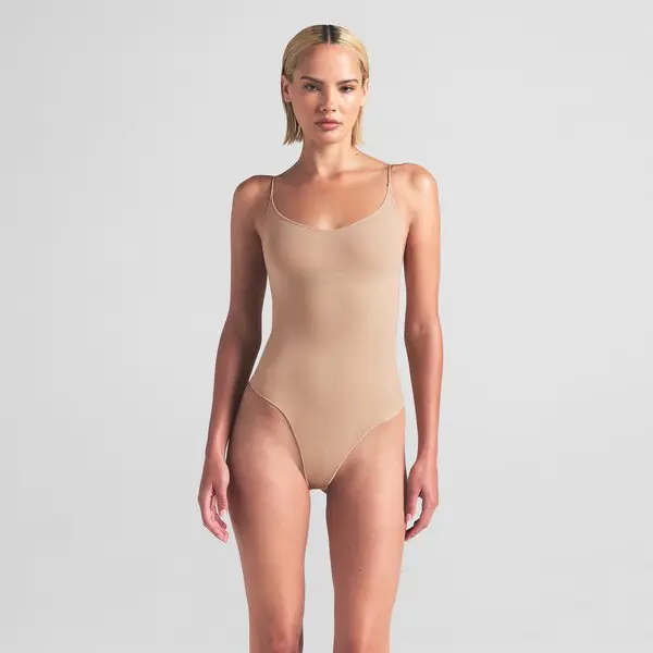 SKIMS Sheer Seamless Thong Bodysuit - Clay