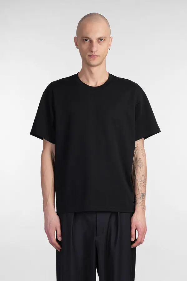 Attachment T-shirt - Black