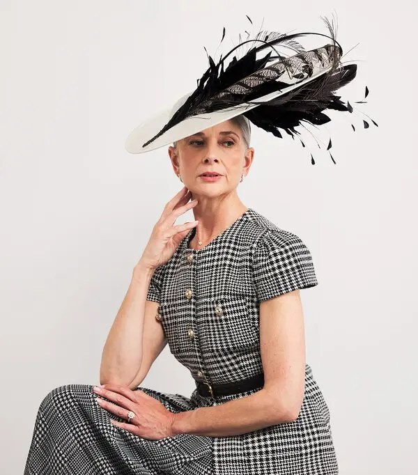 VIVIEN SHERIFF Cosmopolitan Feather Fascinator