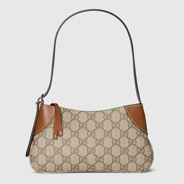 Gucci Gg Emblem Medium Bucket Bag - Beige