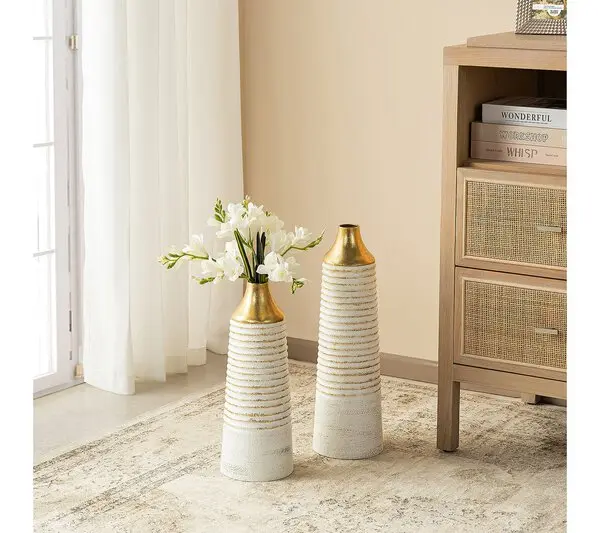 GLITZHOME Trend Right Modern Striped Vases Set Of 2