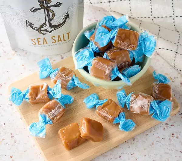 THE CARAMEL TREE Bags