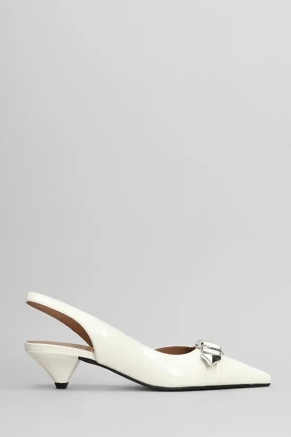 CARMENS Demi Side Pumps