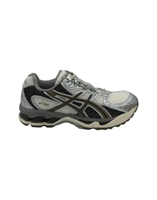 Asics Nimbus 10.1 Sneakers - Beige