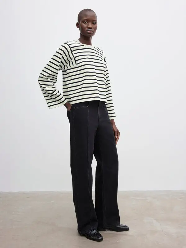 HOUSE OF DAGMAR Striped Cropped Long Sleeve Top