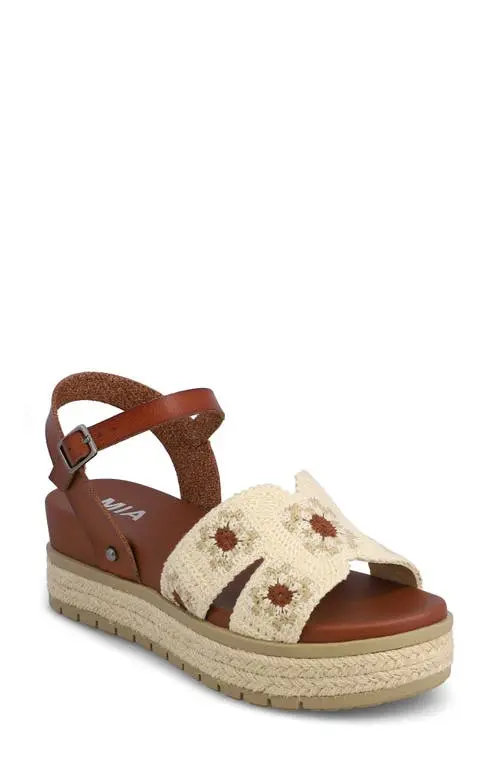 Mia Platform Sandal