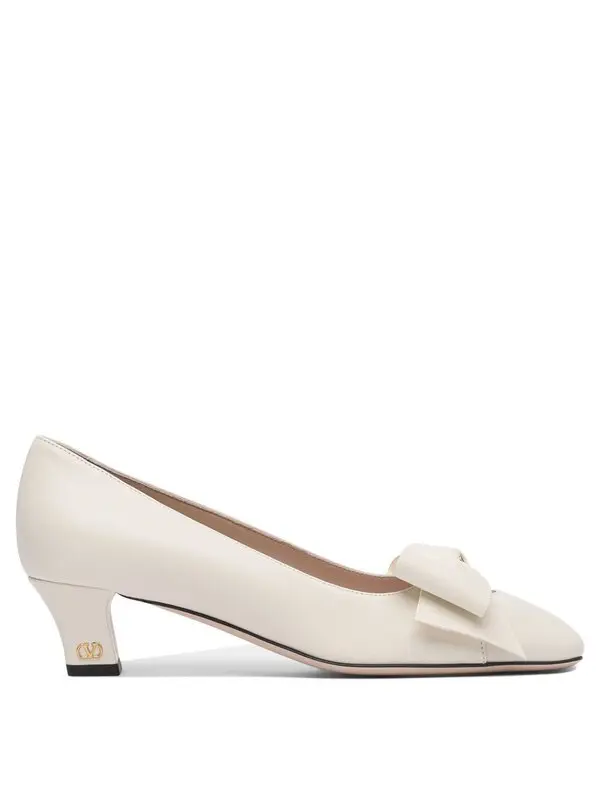 Valentino Garavani Leather Pumps - White
