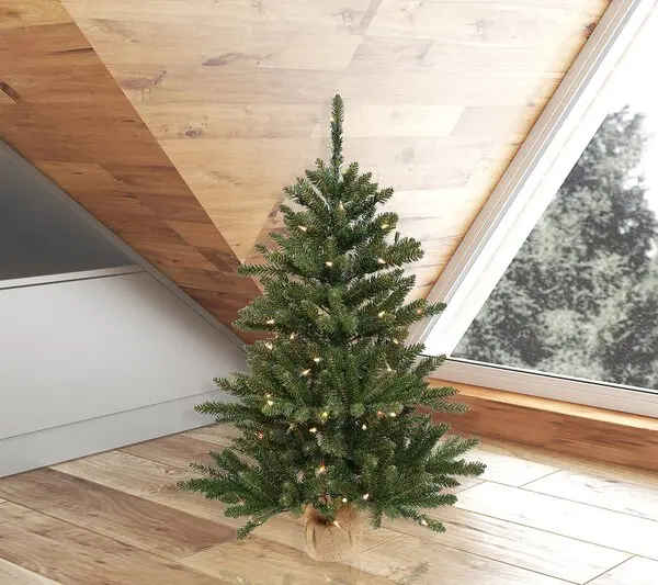 VICKERMAN 36 Anoka Pine Artificial Pre-lit Christmas Tree