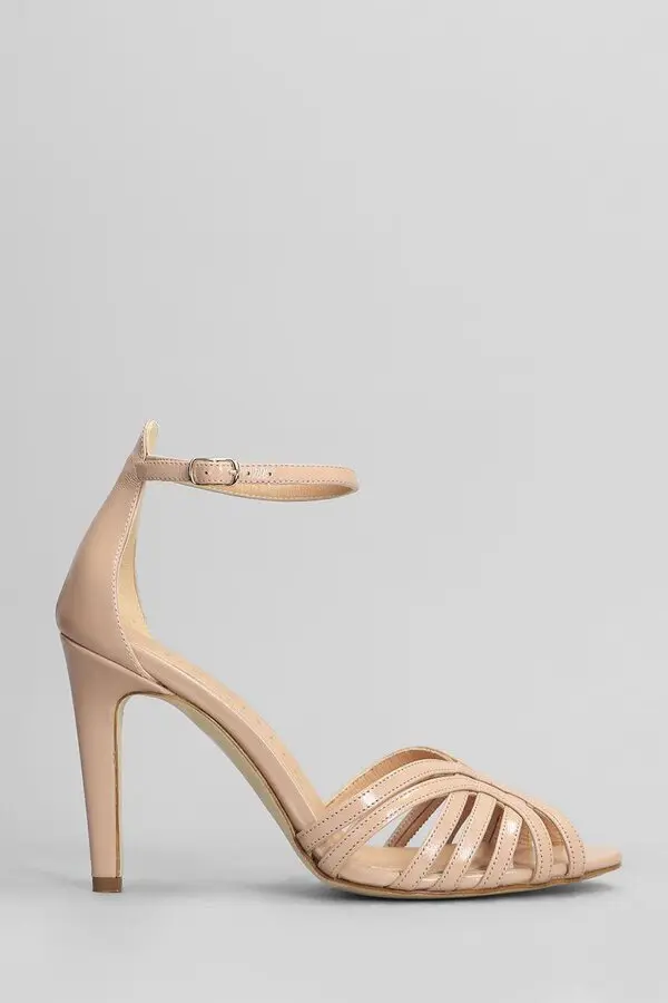THE SELLER Sandals - Powder