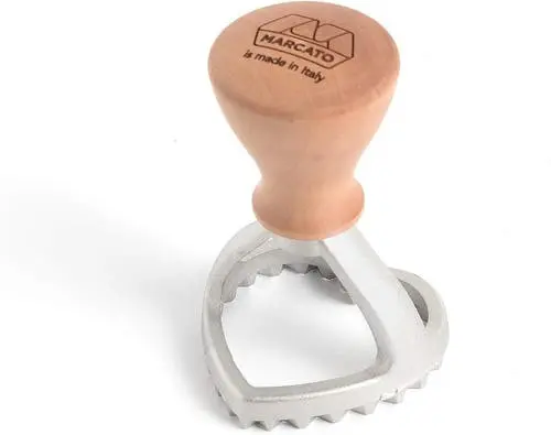 MARCATO Classic Ravioli Maker Stamp, Heart Shape
