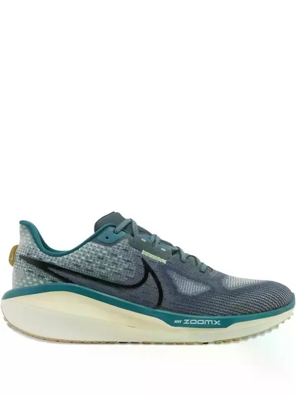 Nike Vomero 17 Sneakers