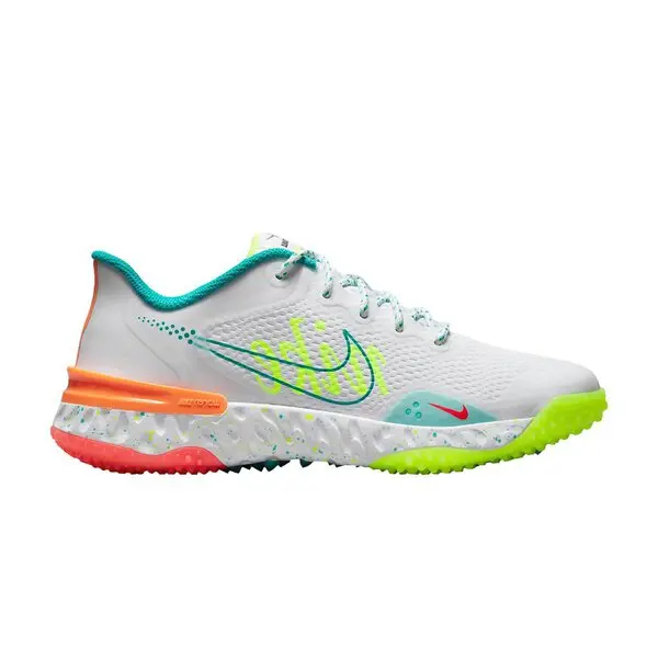 Nike Alpha Huarache Elite 3 Turf Sneakers