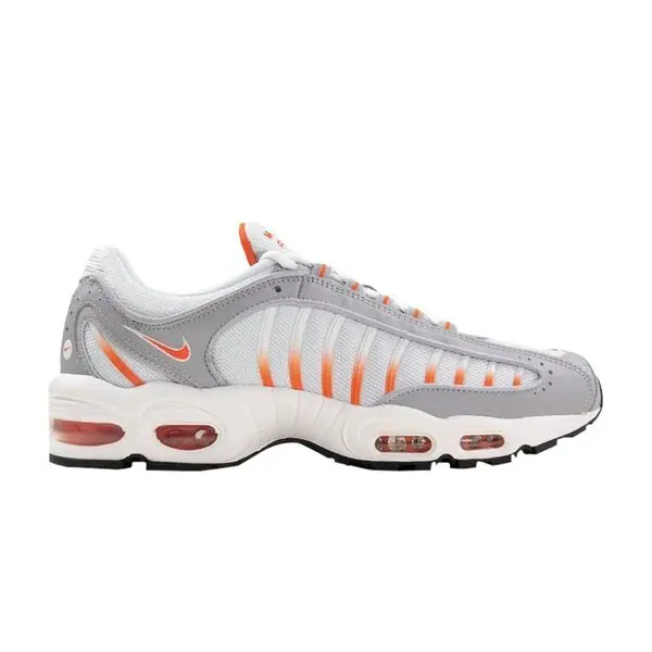 Nike Air Max Tailwind 4 Sneakers - White