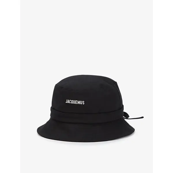 Jacquemus Cotton Bucket Hat With Metallic Plaque - Black
