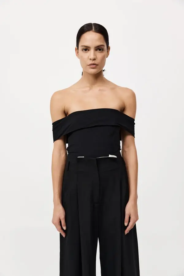 ST. AGNI Off Shoulder Top