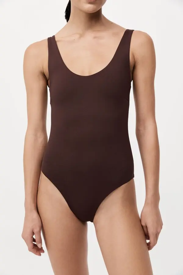 ST. AGNI Scoop Neck One Piece - Cocoa