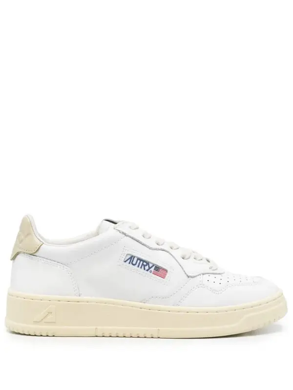 AUTRY Medalist Leather Sneakers - White