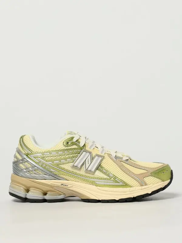 NEW BALANCE Low Top Sneakers - Gold