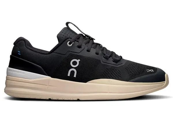On The Roger Pro Sneakers - Black/sand