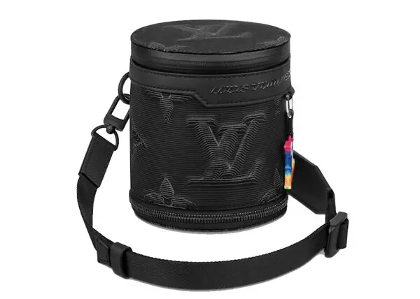 LOUIS VUITTON 2054 Expandable Polochon
