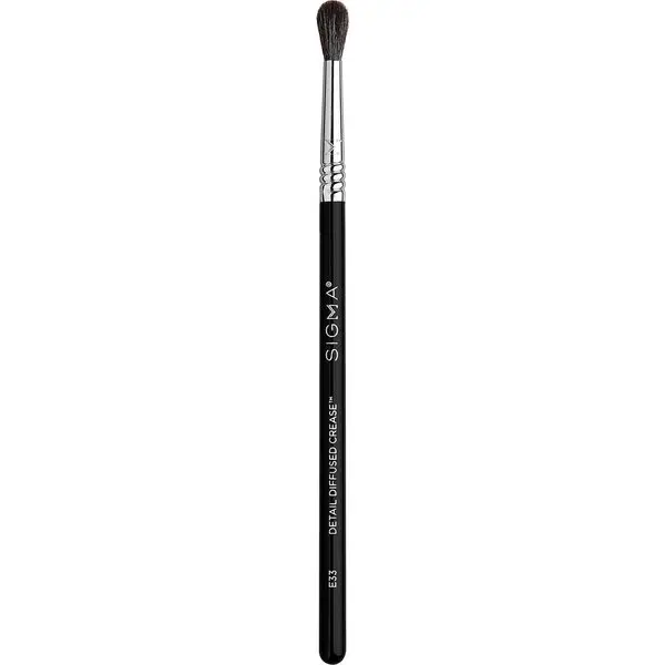 SIGMA BEAUTY E33 Detail Diffused Crease Brush