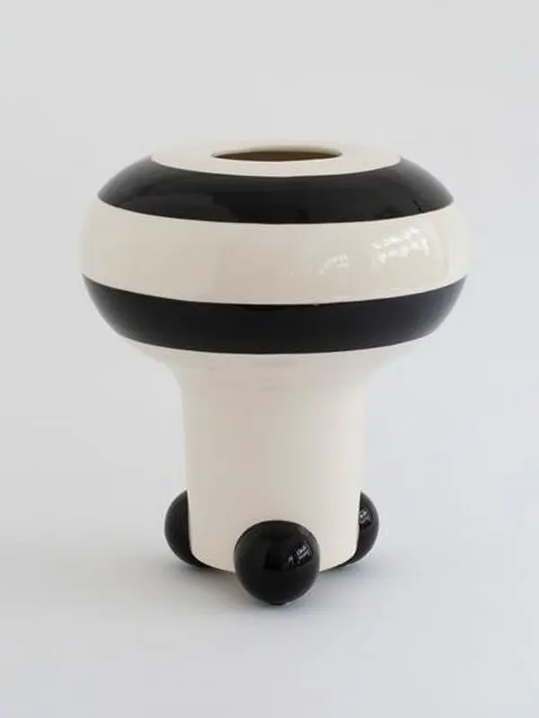 RAAWII Vases Lifestyle