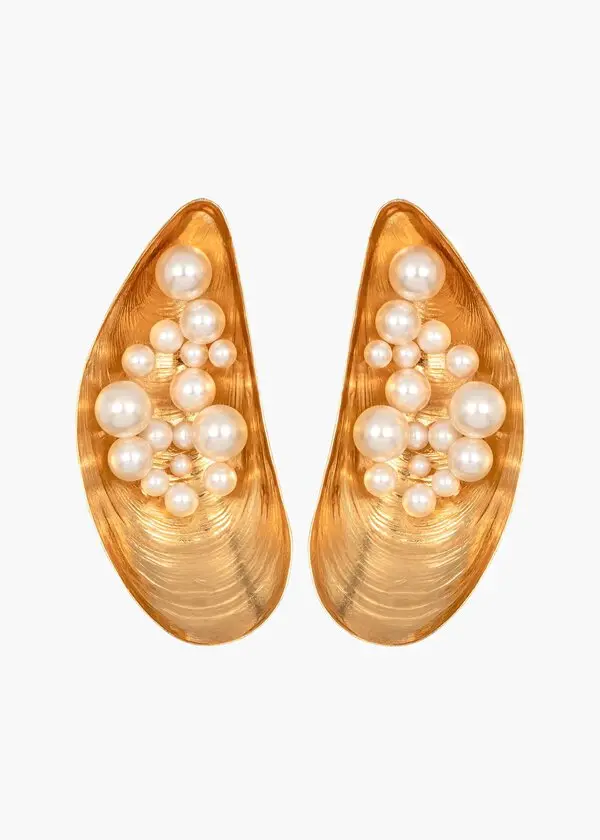 JENNIFER BEHR Varuna Dangle Earrings - Pearl