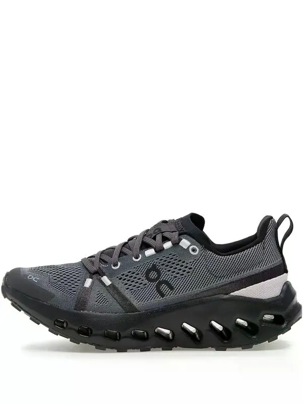 On Cloudsurfer Trail Sneakers - Grey