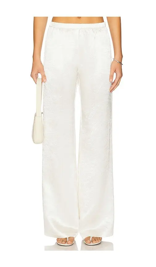 Amanda Uprichard Mariko Pant
