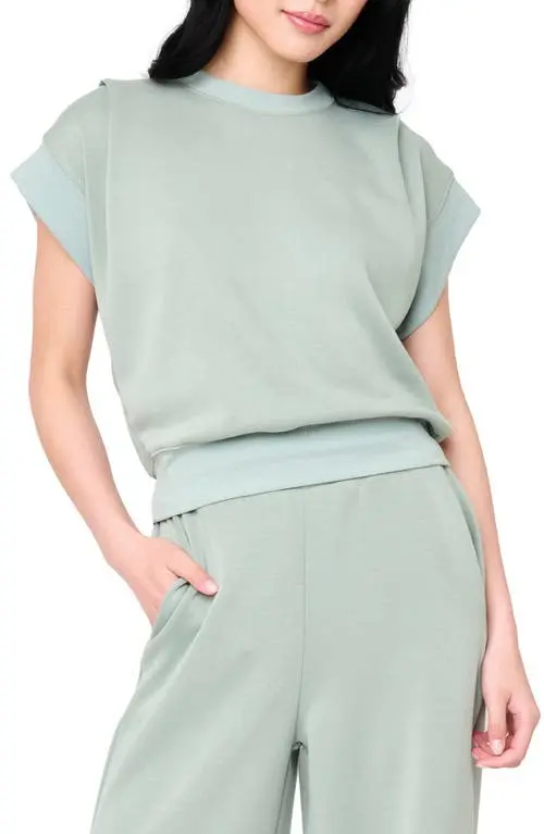 GIBSONLOOK Luxe Everywhere Top - Sage
