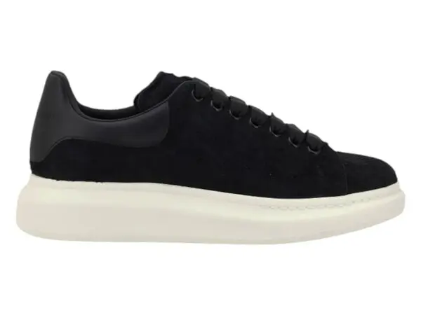 Alexander McQueen Oversized Suede Sneakers - Black