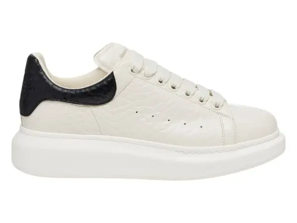 Alexander McQueen Oversized Sneakers - Off White/black