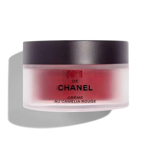 Chanel N°1 De Cream Plumps Smooths Protects