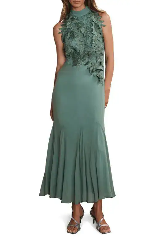 soutache lace dress Xscape Evenings Women's Sequin Soutache Sleeveless Sheath Gown - Blue