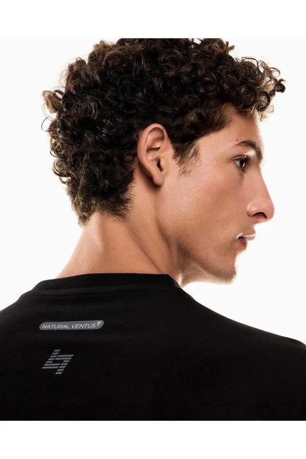 Emporio Armani Dynamic Athlete Crew-neck T-shirt In Natural Ventus7 Technical Fabric - Black