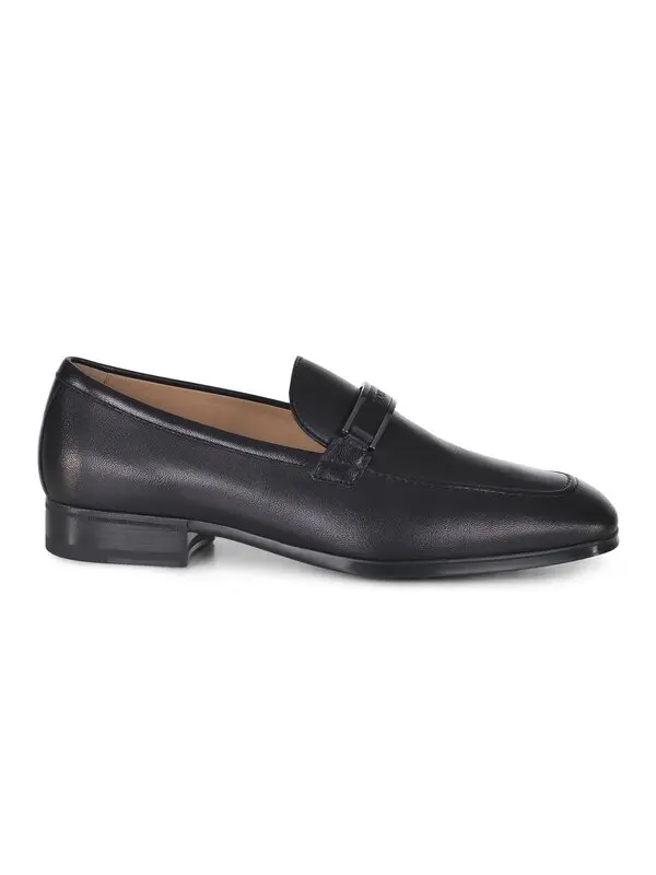 TOD'S Leather Moccasin