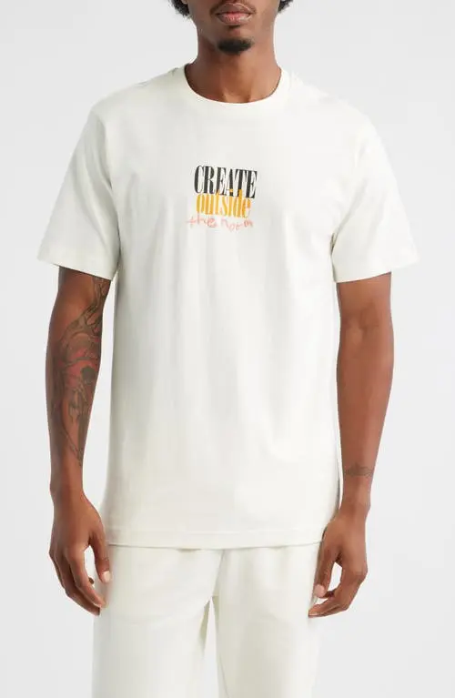 VIC GARCIA WORLD Cypress Dusk Graphic T-shirt