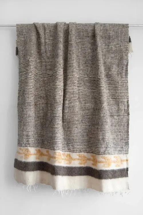 JITANA Selene Momo Blanket