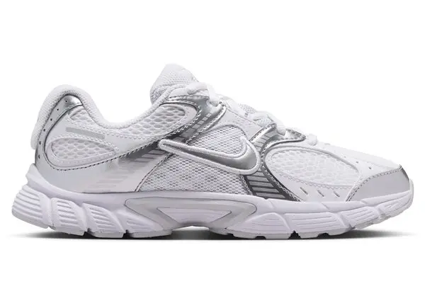Nike V5 Rnr Metallic Silver Sneakers - White/pure Platinum