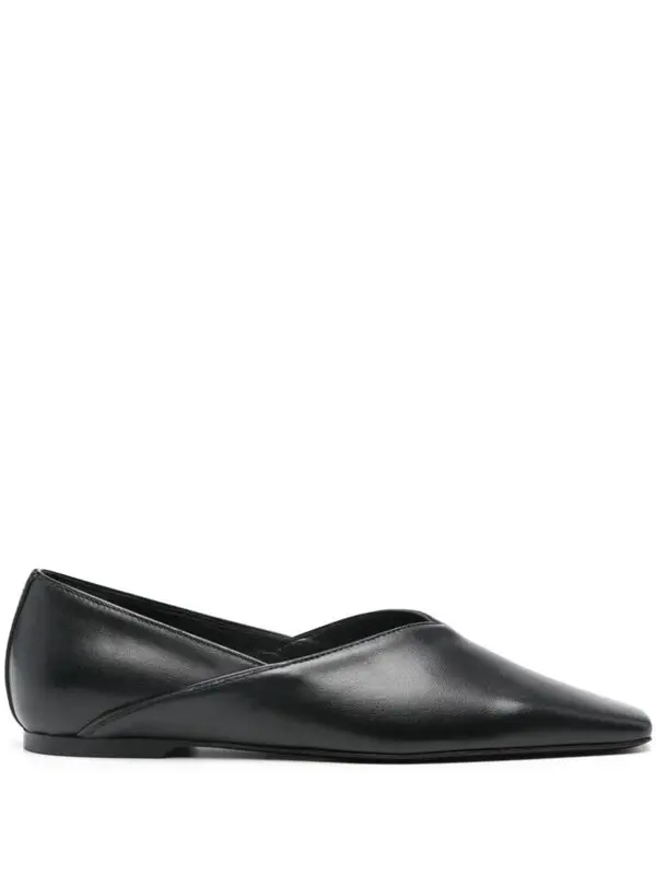 TOTÊME Everyday Leather Flats - Black