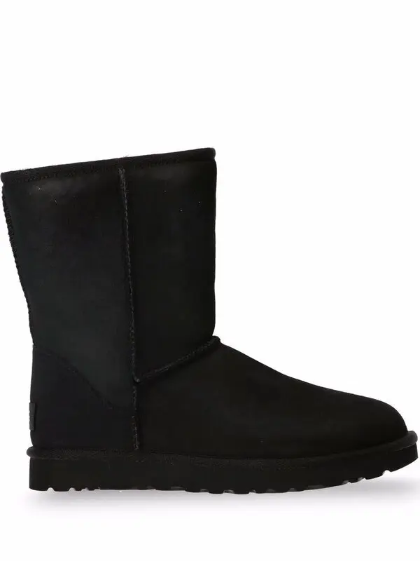 UGG Classic Short Ii Boots - Black