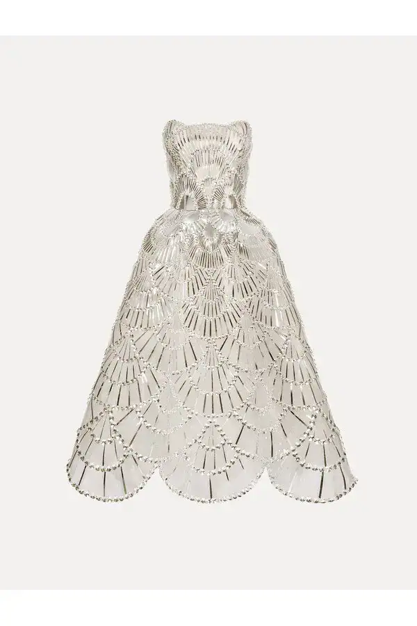 Oscar De La Renta Sequin And Crystal Scallop Embroidered Gown - Red |  Editorialist