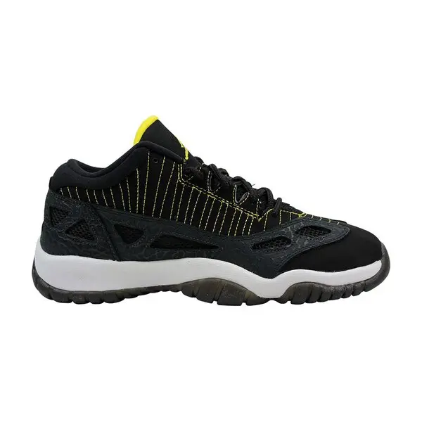 JORDAN 11 Retro Low Sneakers - Black