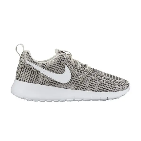Nike Lace Up Sneakers - White