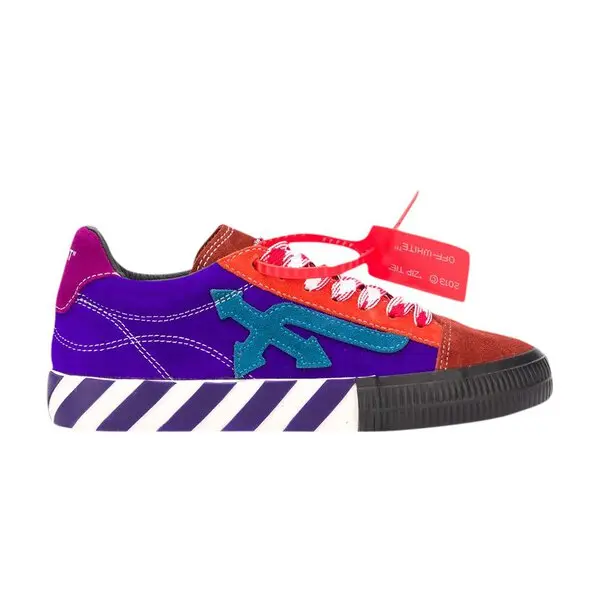 Off-White Arrow Vulcanized Low Top Sneakers