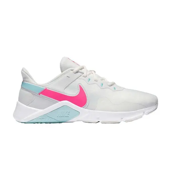 Nike Legend Essential 2