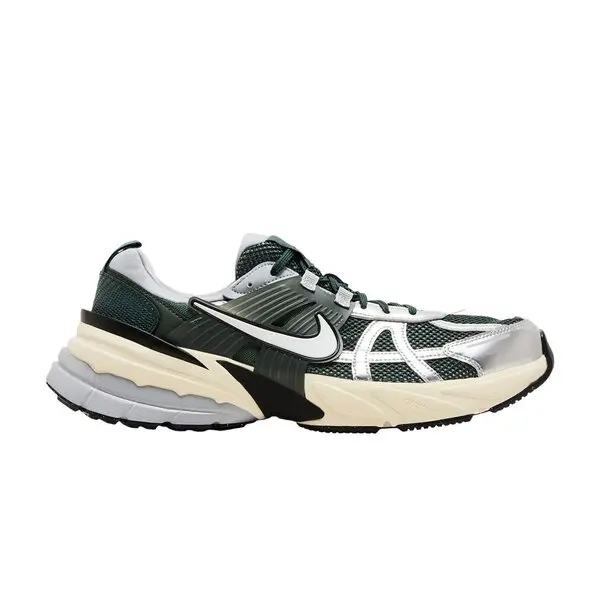 Nike V2k Run 'vintage' Sneakers - Green