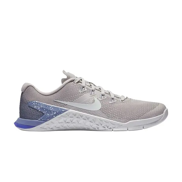 Nike Wmns Metcon 4 Sneakers